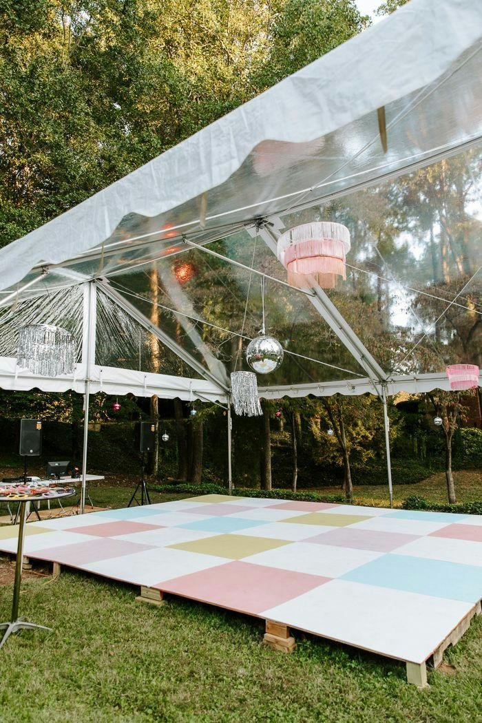 18 Creative DIY Outdoor Wedding Dance Floor Ideas